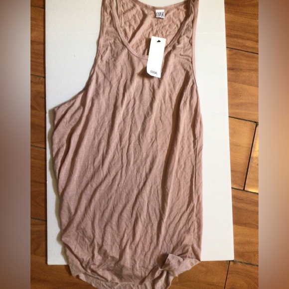 OAK | Tops | Sale Rare Oak Rose Tank | Poshmark